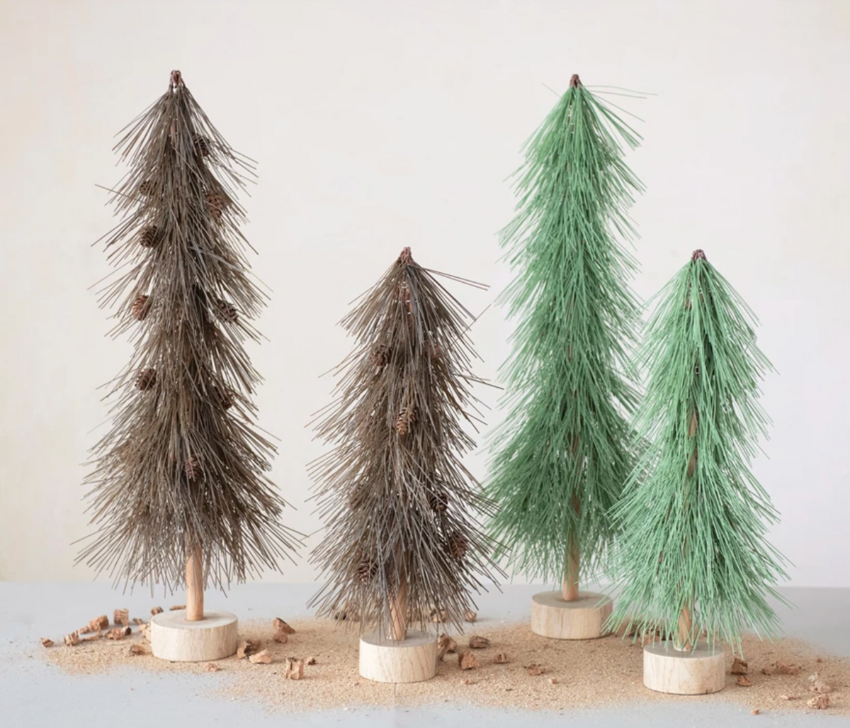 6" Round x 20-3/4"H Plastic Tree with Wood Base, Green – Hallstrom Home