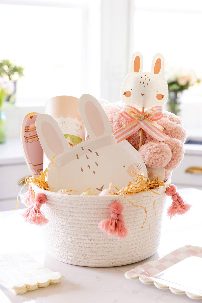 BUN1140 - Bunny Plate – Hallstrom Home